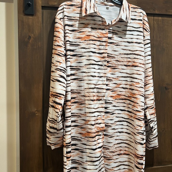 Tops | E467 Tiger Print Womens Dress Sz L Unbranded | Poshmark